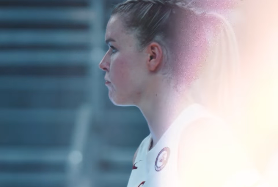 Cathy George on Shannon Scully - Pro Volleyball Federation