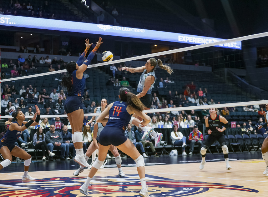 Rise Drop Four-Set Match to Vibe - Pro Volleyball Federation