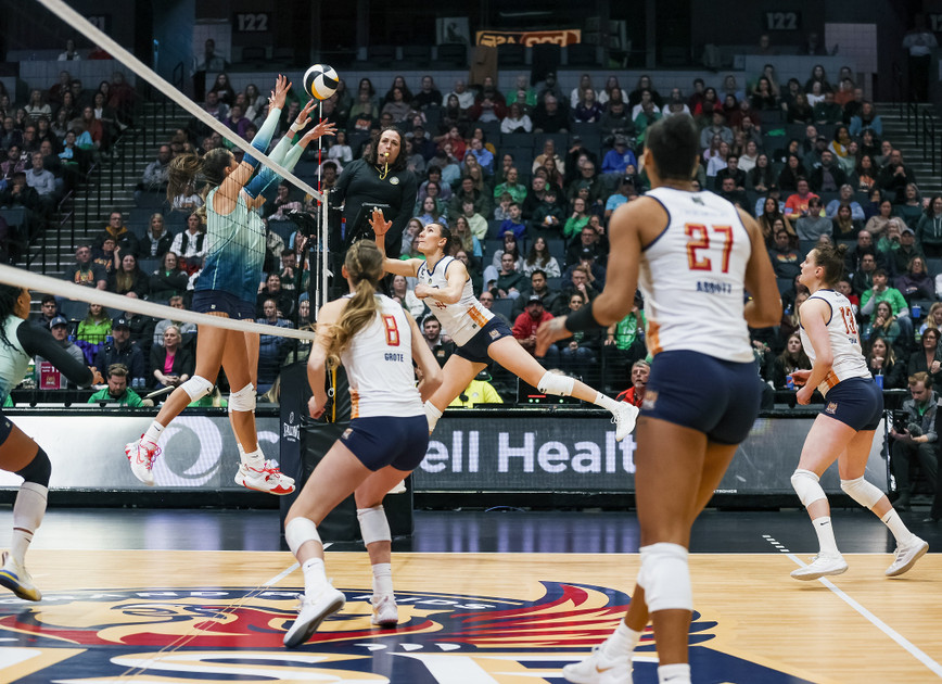 Thrill Storm Back To Beat Rise In Five Sets - Major League Volleyball