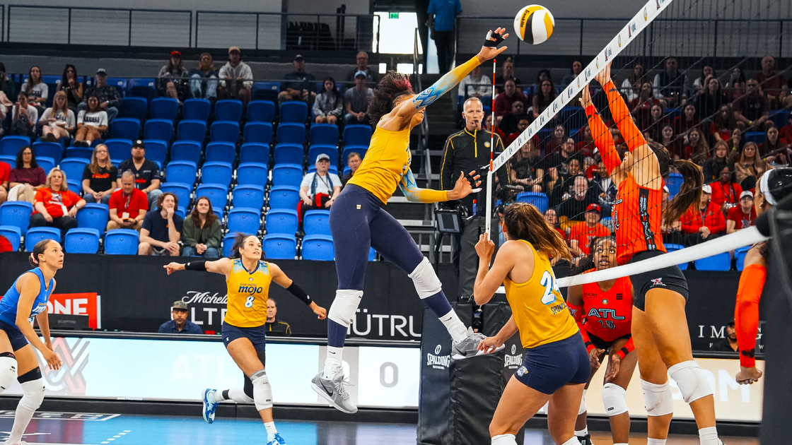 Tabron leads Mojo with 22 points in four-set loss at Atlanta - Pro ...