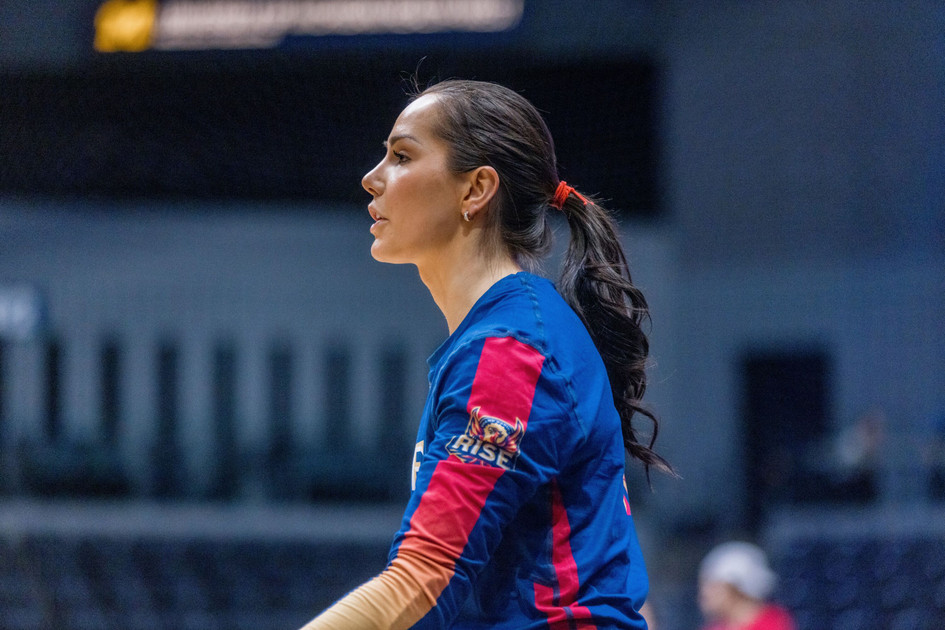 Rise Fall In Thrilling Season Opener As Vegas Completes Reverse Sweep ...